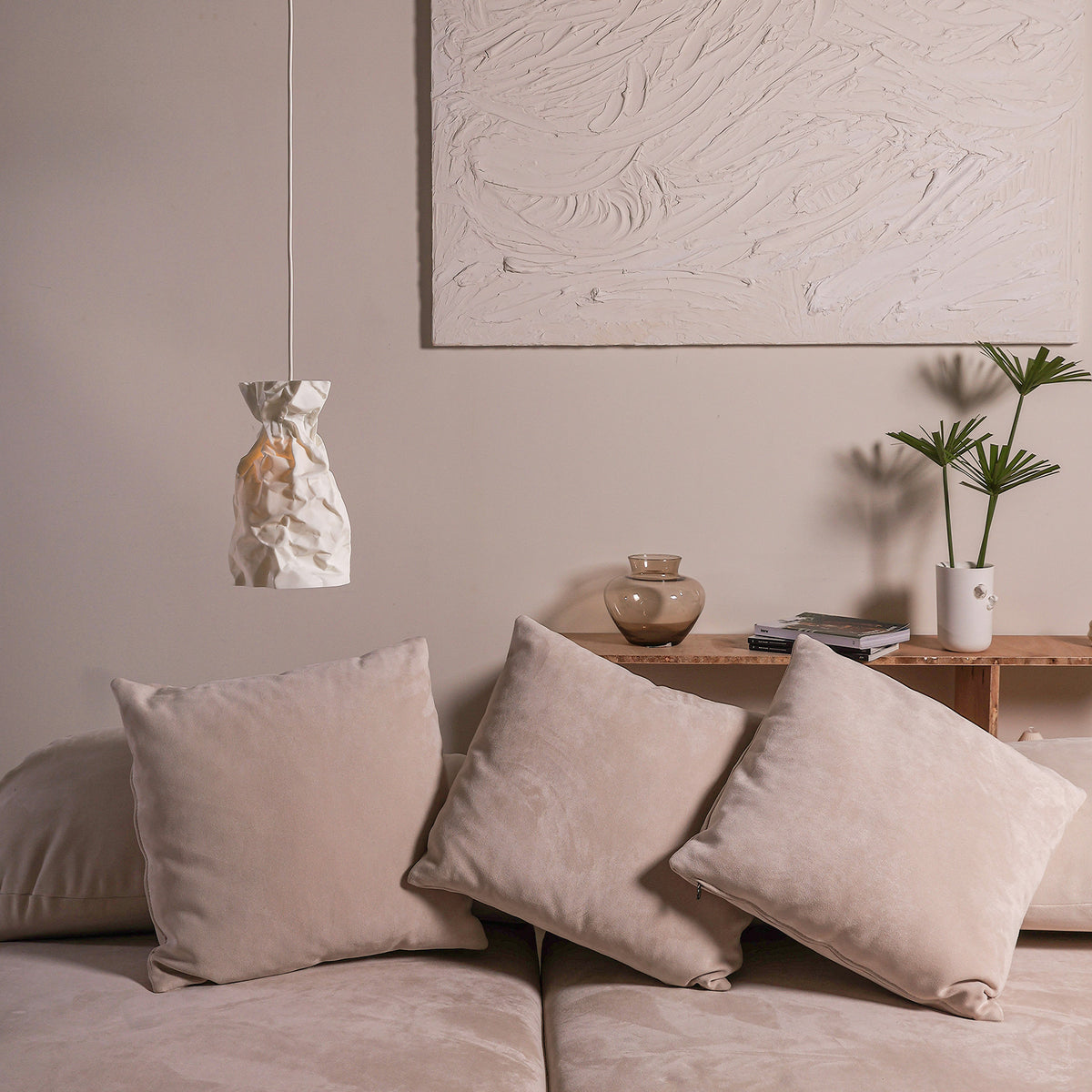 Paper pendant light: a crumpled paper sculpture has never looked so go ...